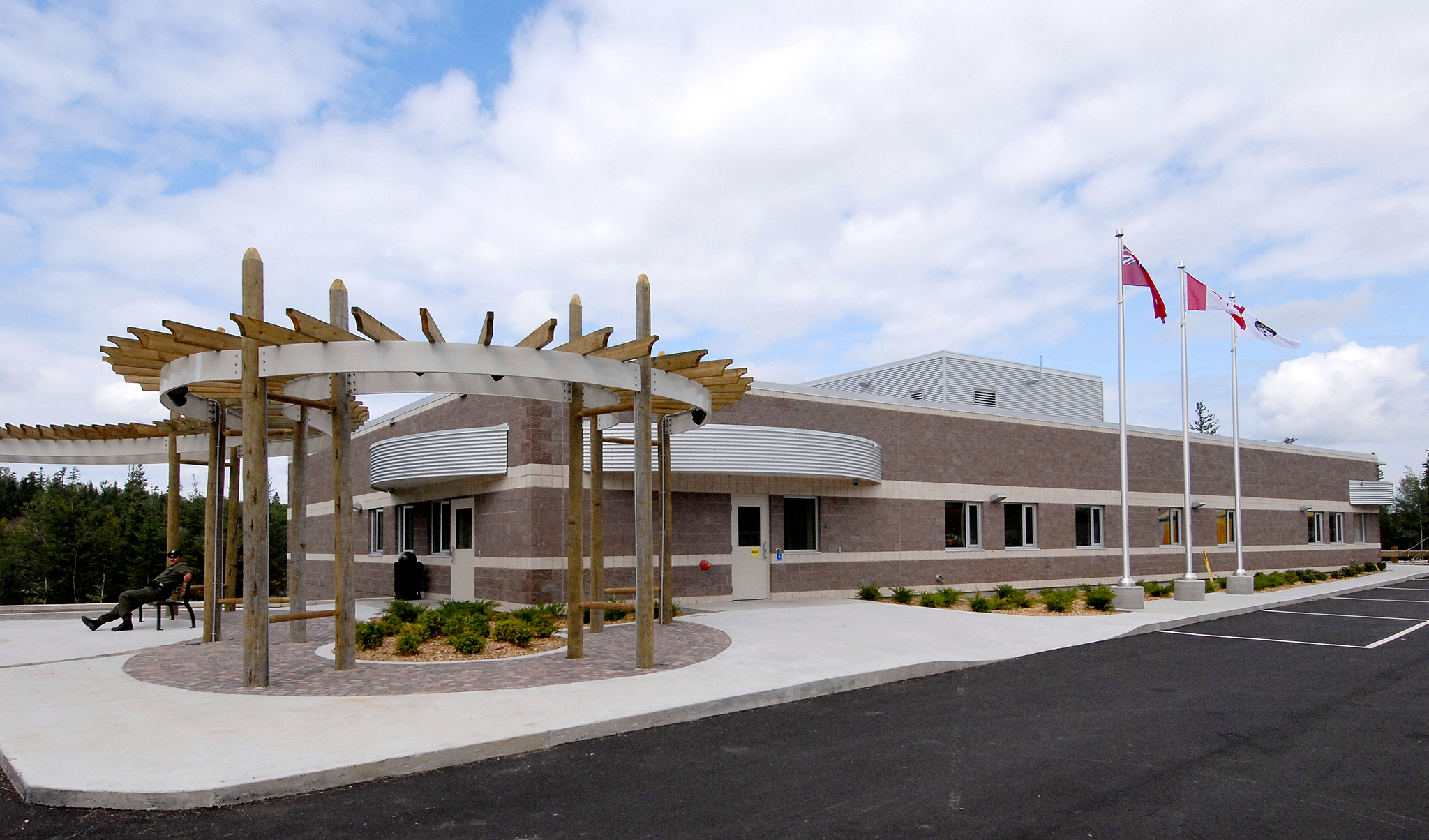 Treaty Three Police Administrative Building - Number TEN Architectural ...